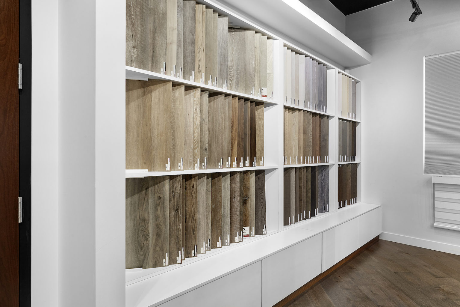 Essential Guide To Visiting A Home Design Center - New Home Builder ...